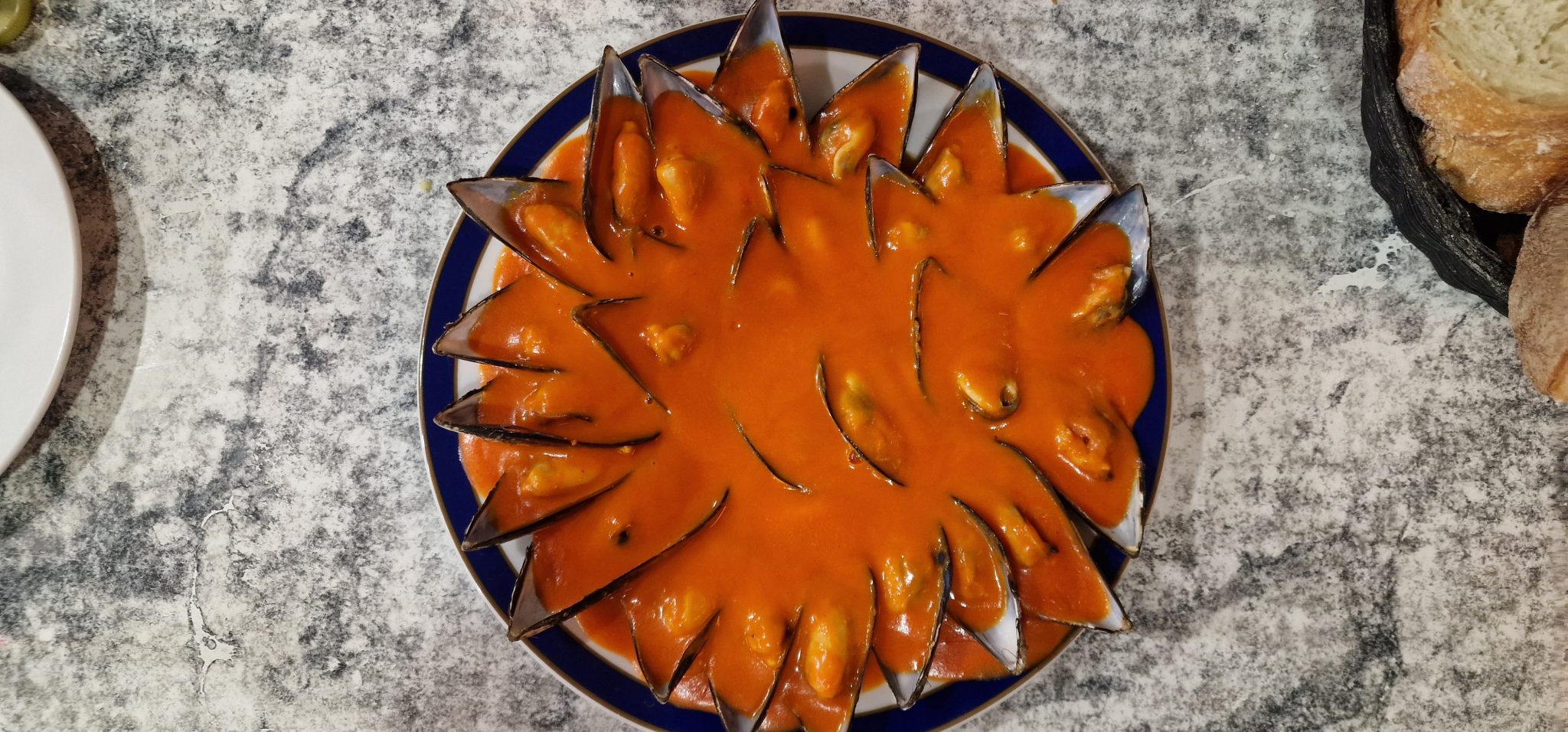 Bar El Molino, el tapeo más tradicional en el corazón del barrio de San ...